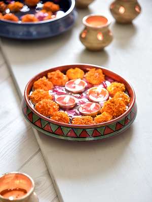 Buy online Red Ceramic Urli from Loose Dinnerware for Unisex by ...