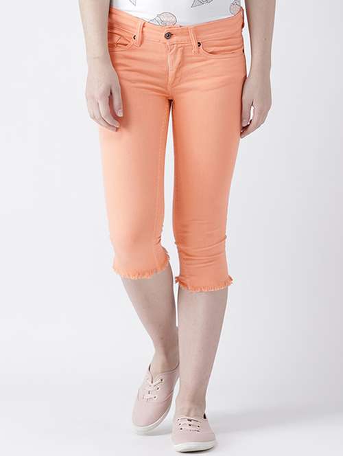 Buy online Frayed Hem Denim Capri from Capris & Leggings for Women by ...
