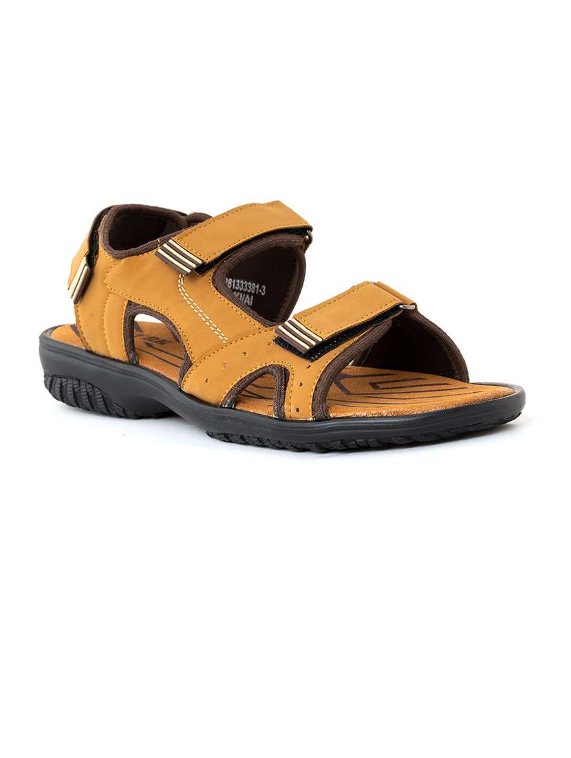 Floaters - Buy branded Floaters online leatherette, leather, casual ...